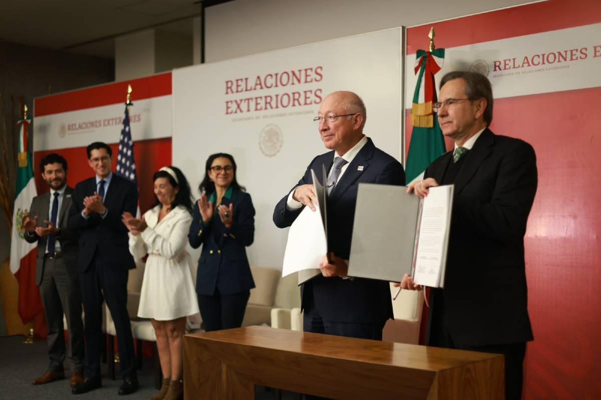México y Estados Unidos firman un acuerdo para facilitar conseguir trabajo