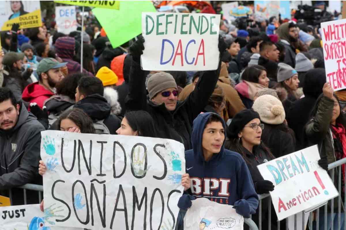 5 pasos que debes seguir si tu renovación de DACA se retrasa