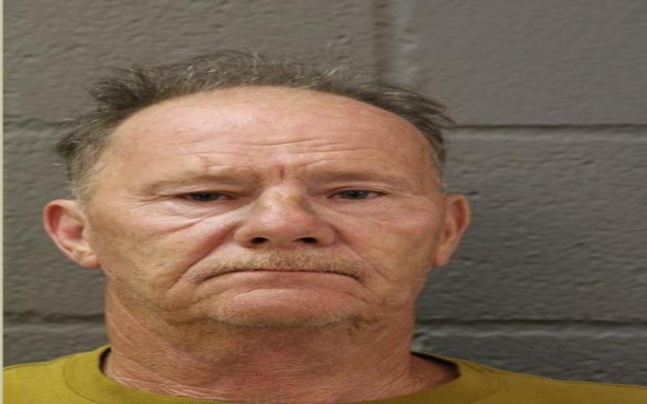 Declaran culpable a Timothy Trybus por acosar a una mujer que tenía una ...