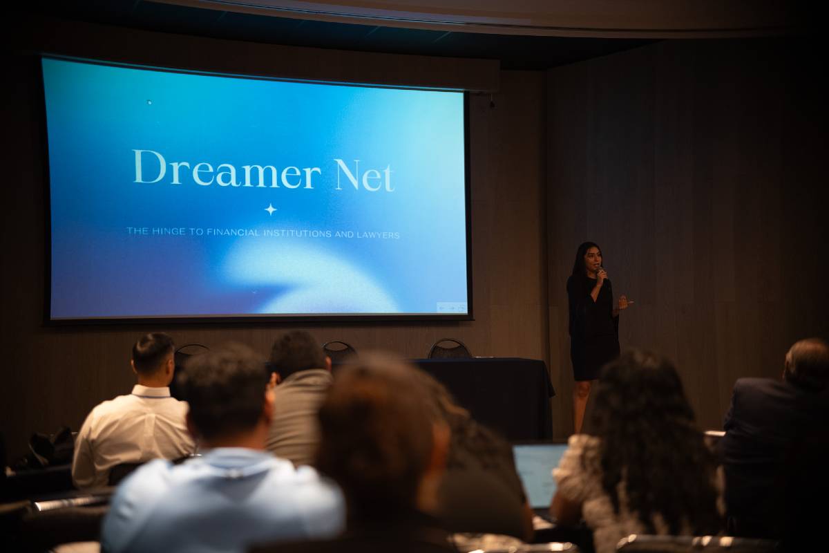 Jovenes comparte experiencias y reciben asesoramiento en la "Binational ...